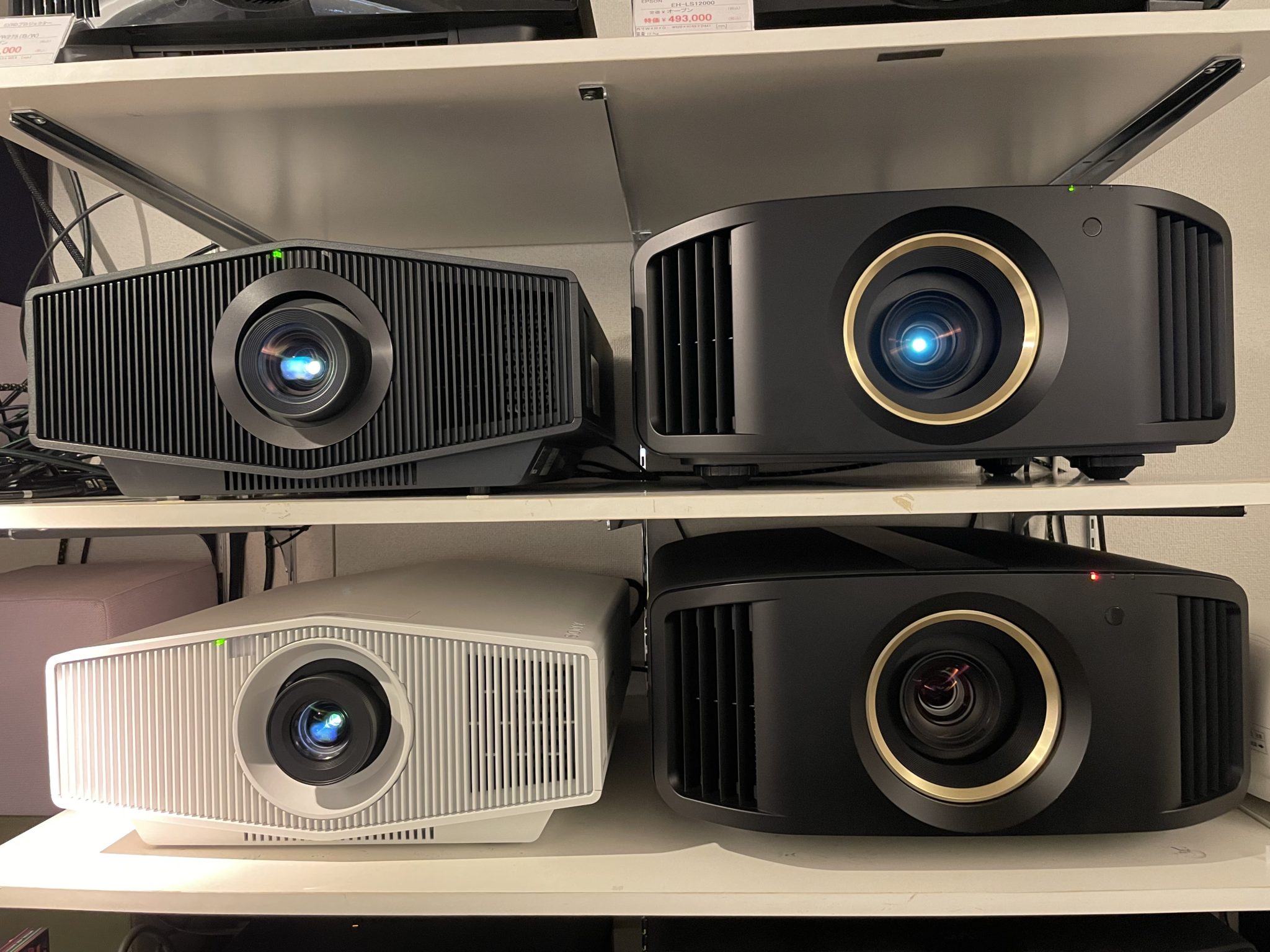 【名古屋店】SONY新4Kプロジェクター VPL-XW7000 & VPL-XW5000常設展示スタート！！ – 株式会社アバック